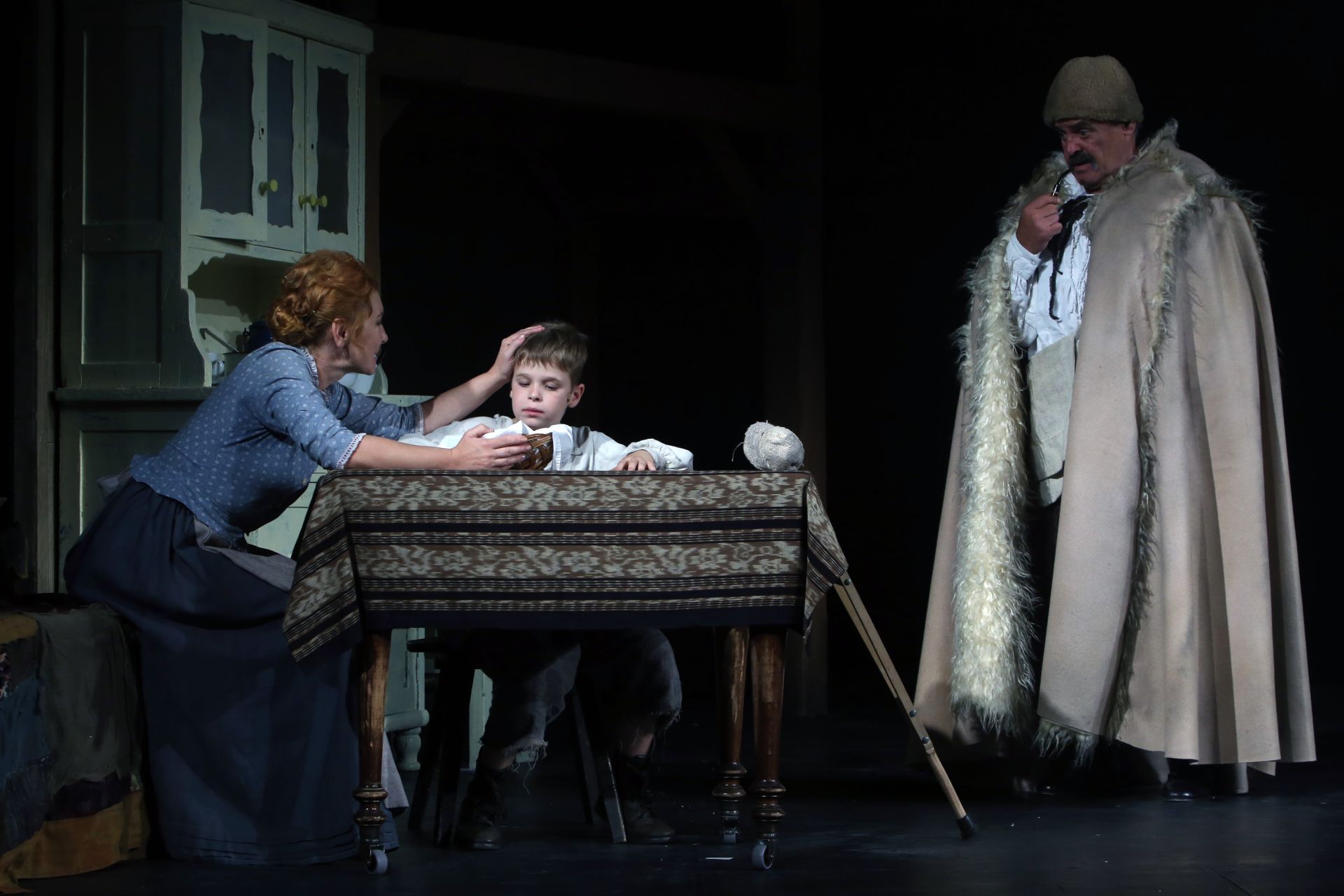 Kincskereső kisködmön | Galéria